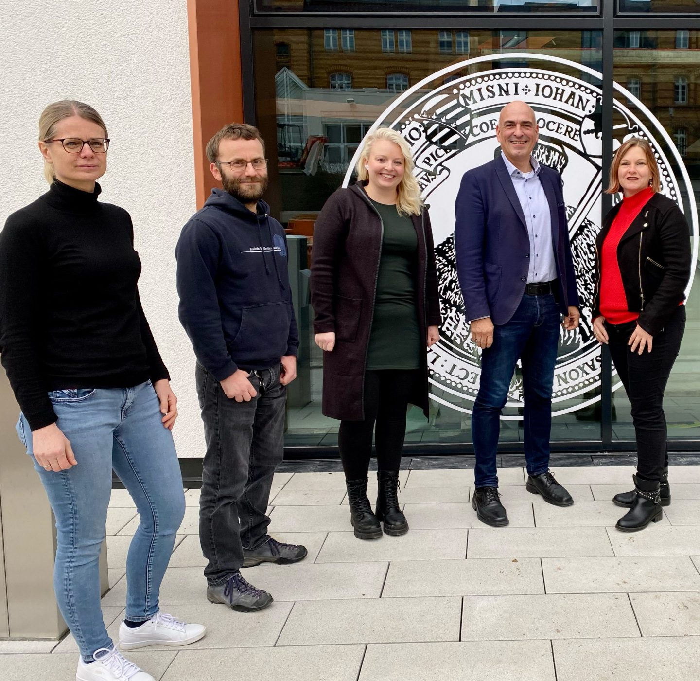 Homepage - HIPOLE Jena - Helmholtz Institut for Polymers in Energy Applications Jena